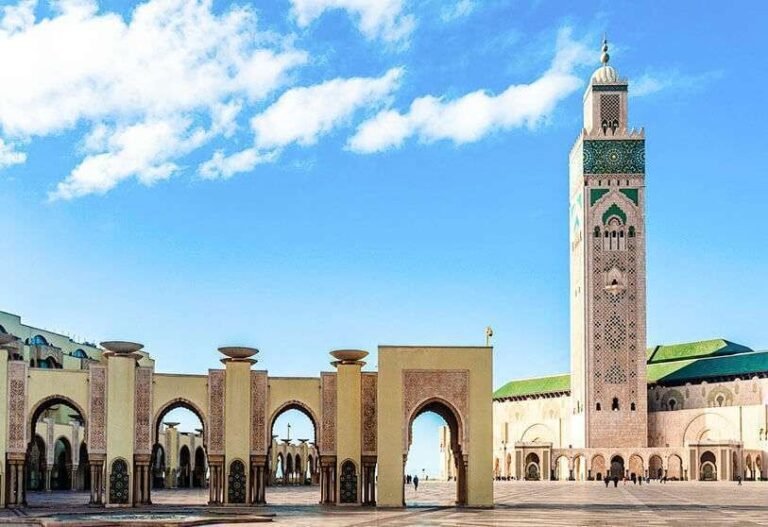 Explore the Wonders of Moroccan Islamic Architecture